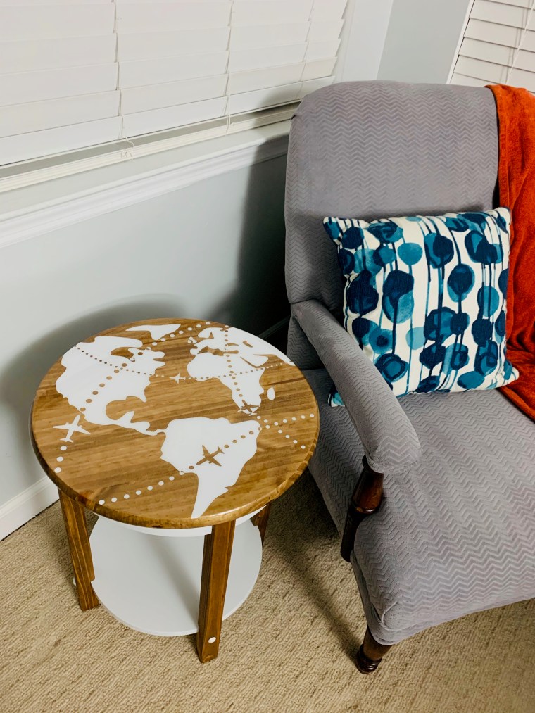 Making the World Map End Table | Cricut Vinyl Project (Video Tutorial ...