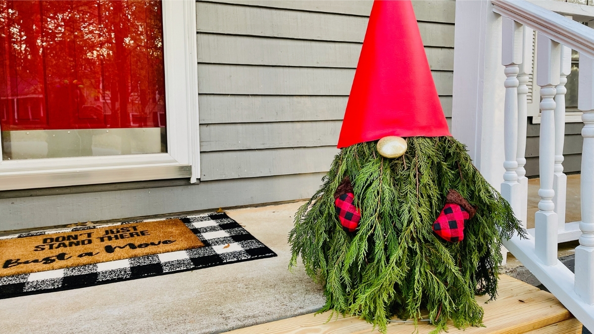 Make a Christmas Gnome with Live Tree Branches – Holiday DIY (Video ...