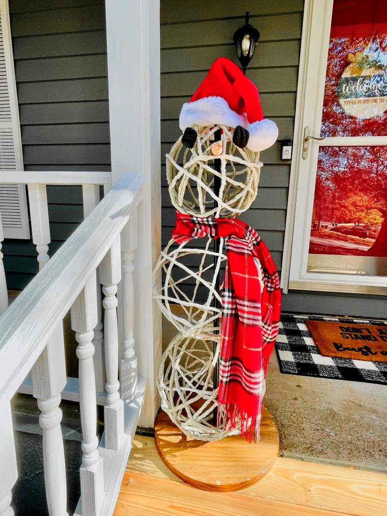 Easy Holiday DIY: How to Make a Cement Snowman! (Video Tutorial ...